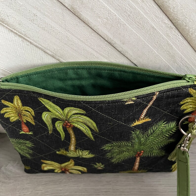 Palm Tree Purse Palm Tree Wristlet Bag Tropical Makeup - Etsy