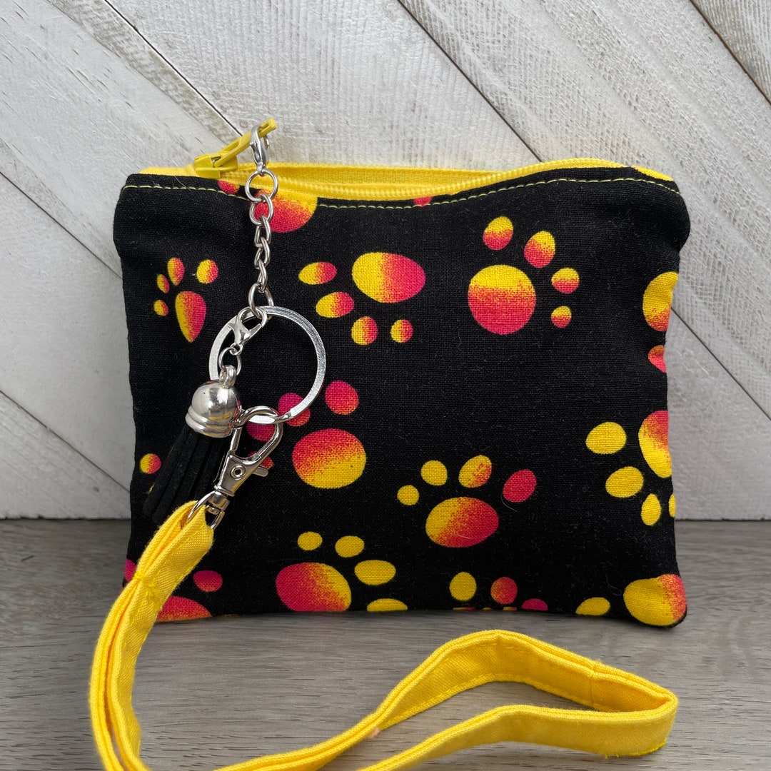 Dog Paw Print Change Purse, Small Quilted Coin Pouch With Yellow Paws ...