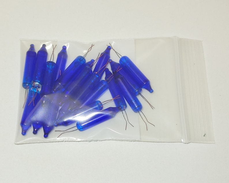 20x Blue Bare Mini Bulbs 2.5 V Volt 0.425 W Watt Christmas Tree Lights ...