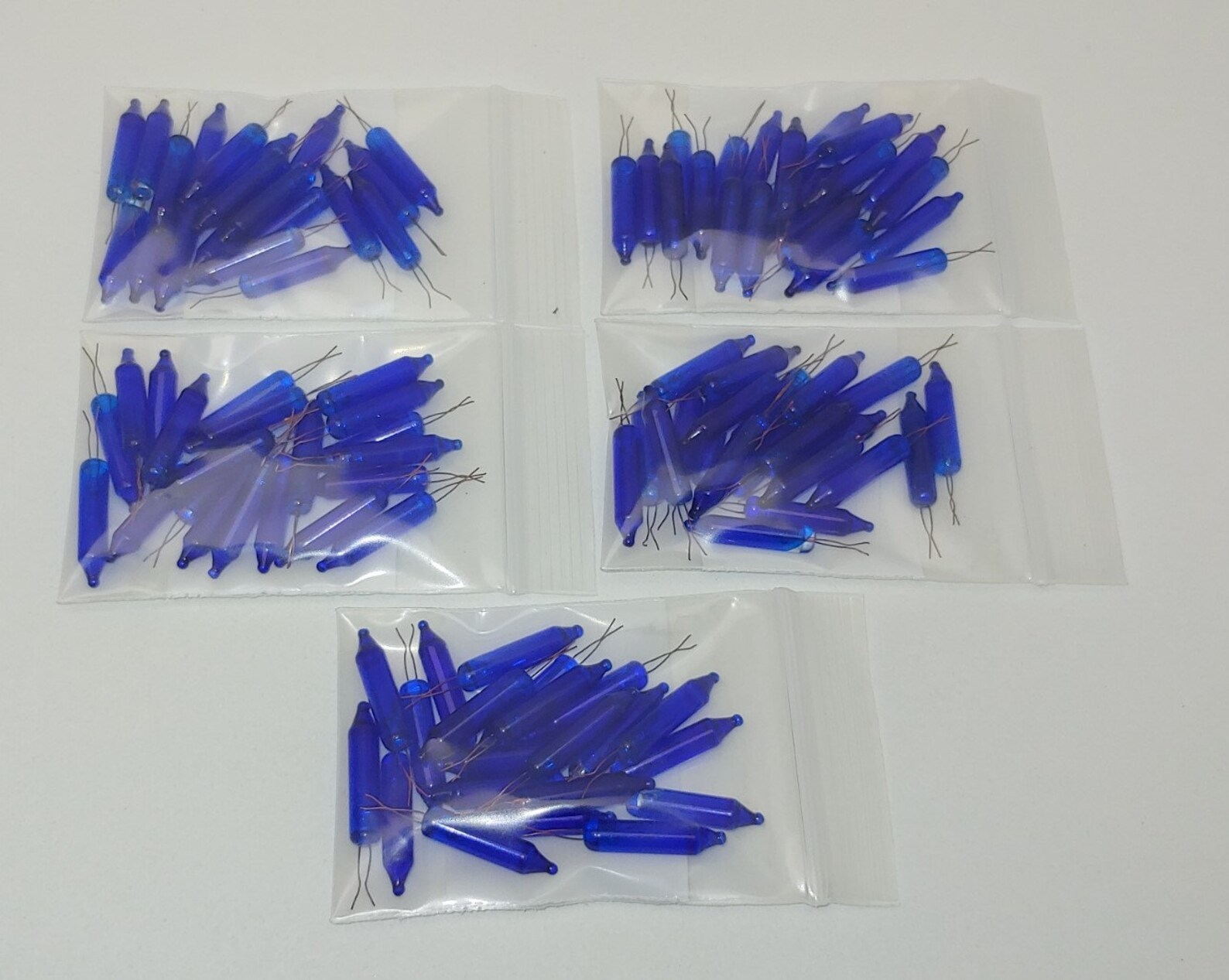 100x Blue Bare Mini Bulbs 2.5 V Volt 0.425 W Watt Christmas Tree Lights ...