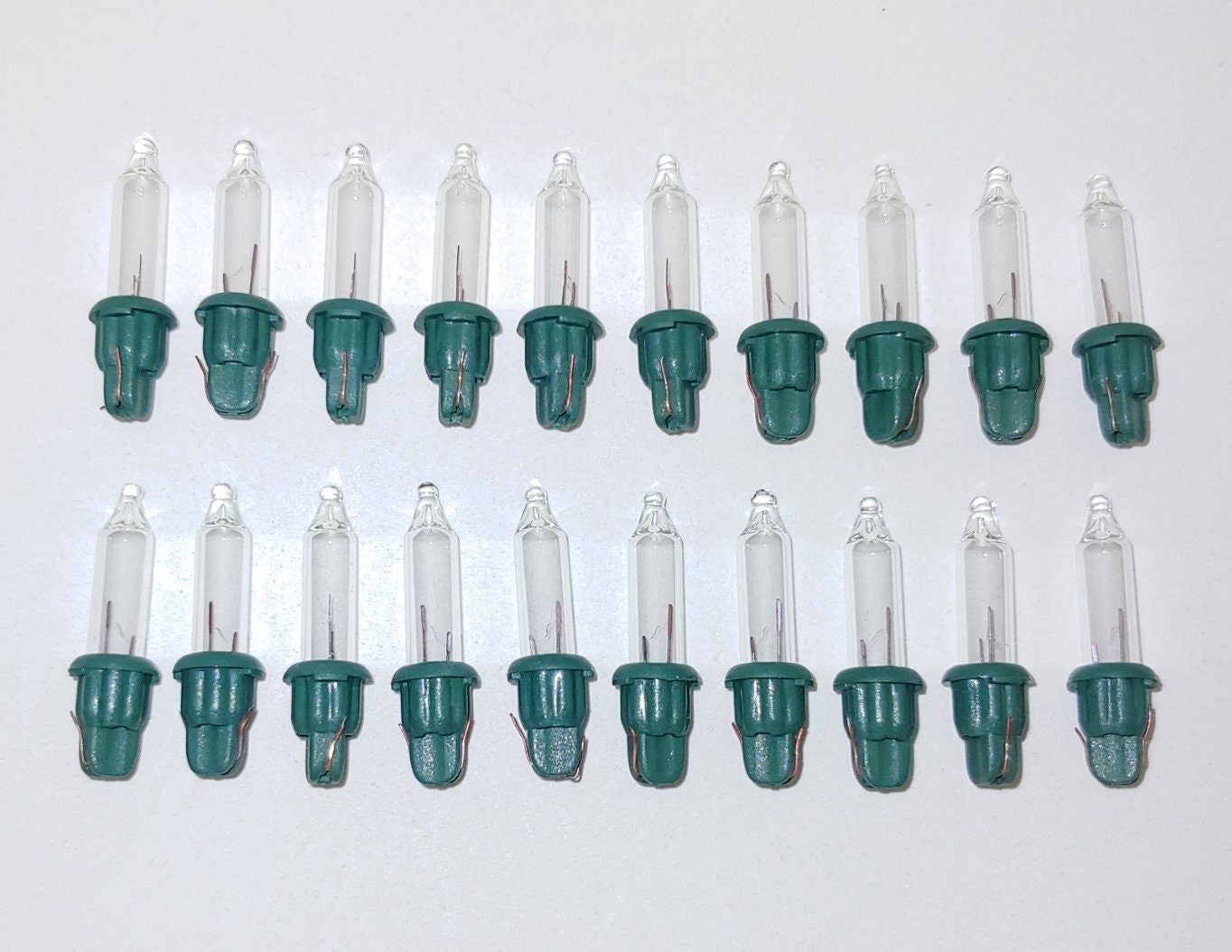 GE 20x Mini 2.5 Volt .425 Watt W V Clear Christmas Light Bulbs ...