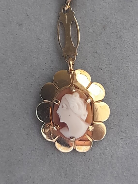 Vintage Chester Hallmarked 9ct Gold Cameo Earrings - Gem