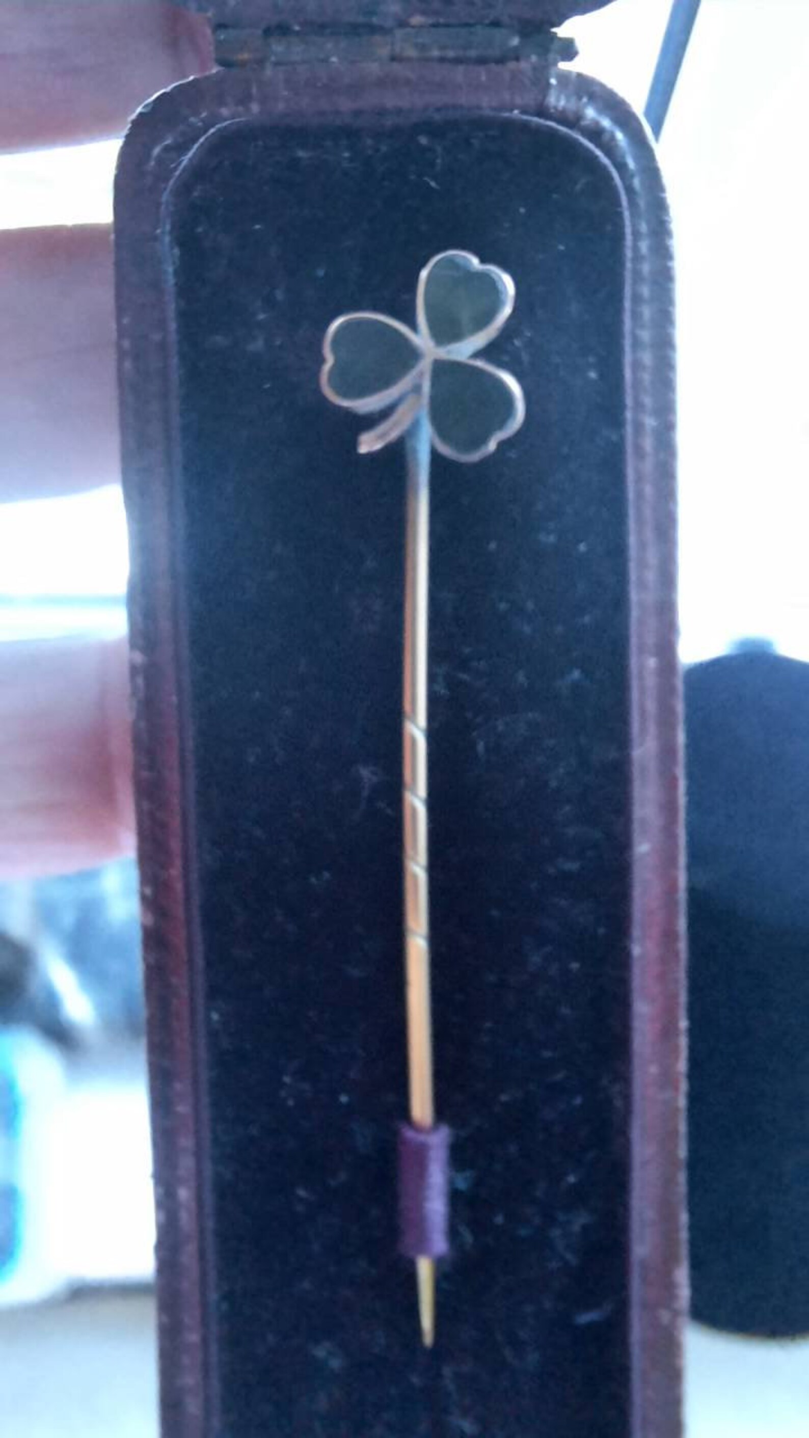 9ct Gold Conemara Marble Clover Stick Pin - Etsy UK