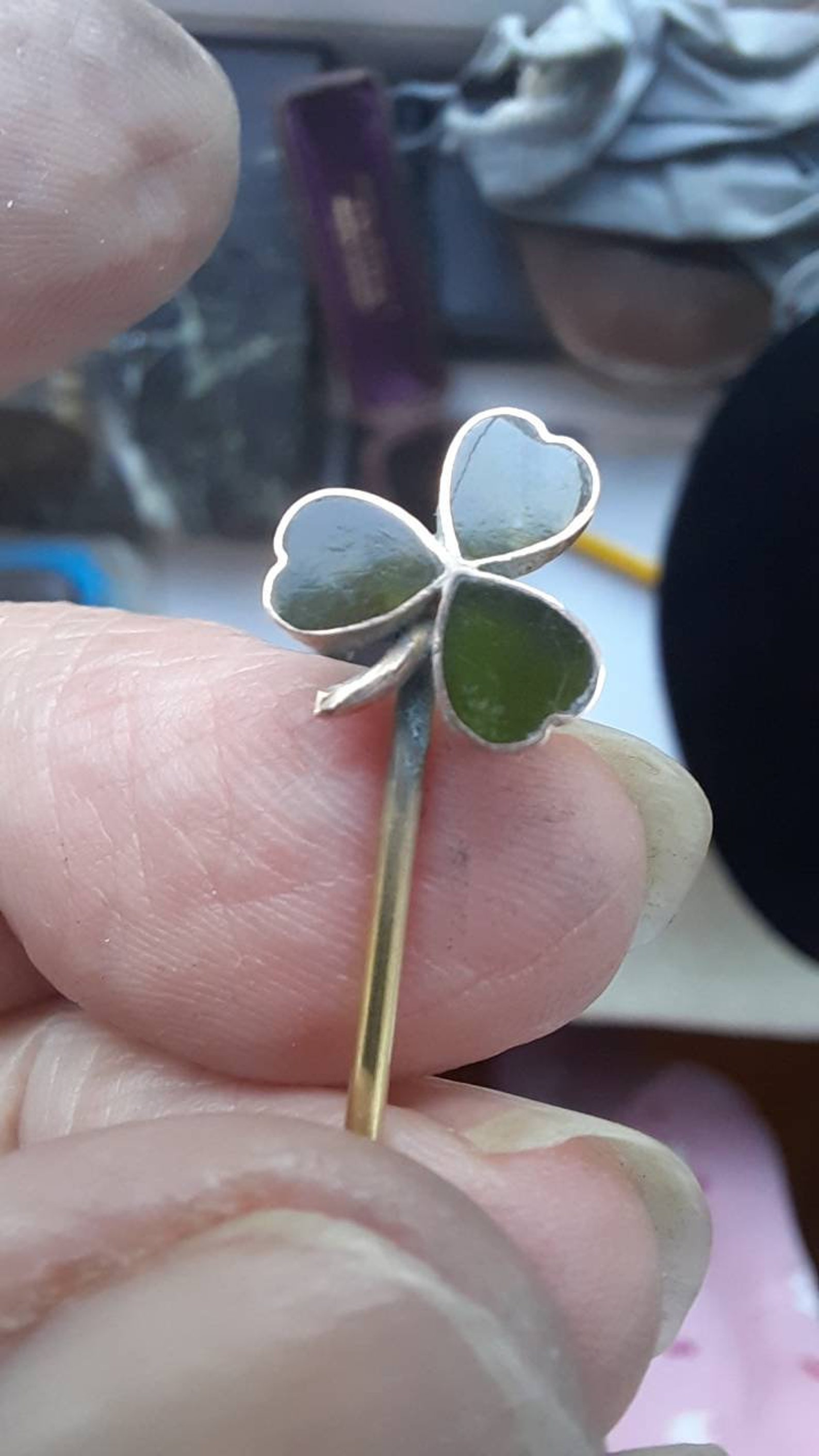 9ct Gold Conemara Marble Clover Stick Pin - Etsy UK
