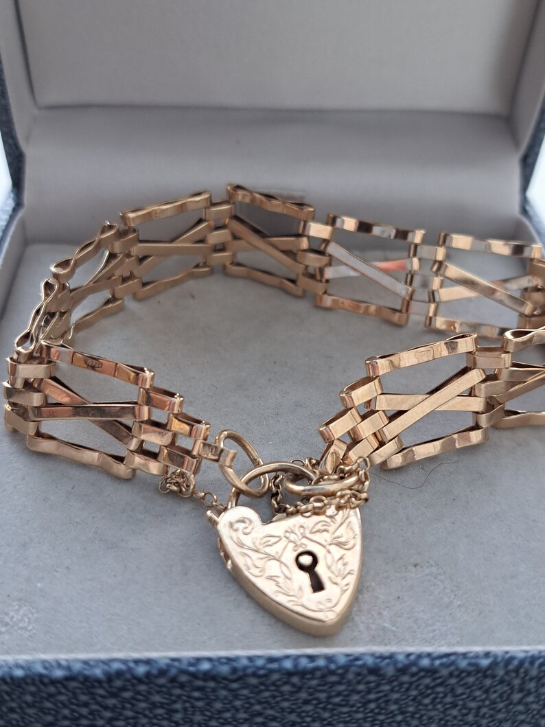 Beautiful Vintage 9ct Gold Gate Bracelet - Etsy