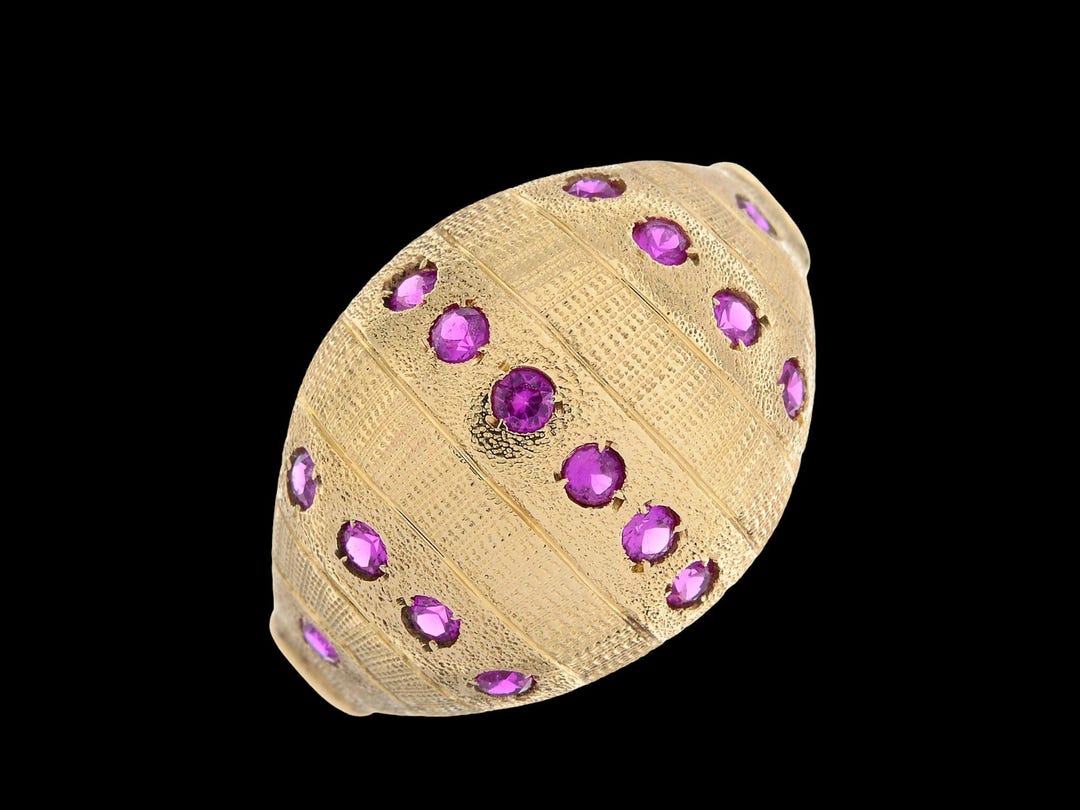 A Vintage 18 Carat Gold and Ruby Dome Ring - Etsy