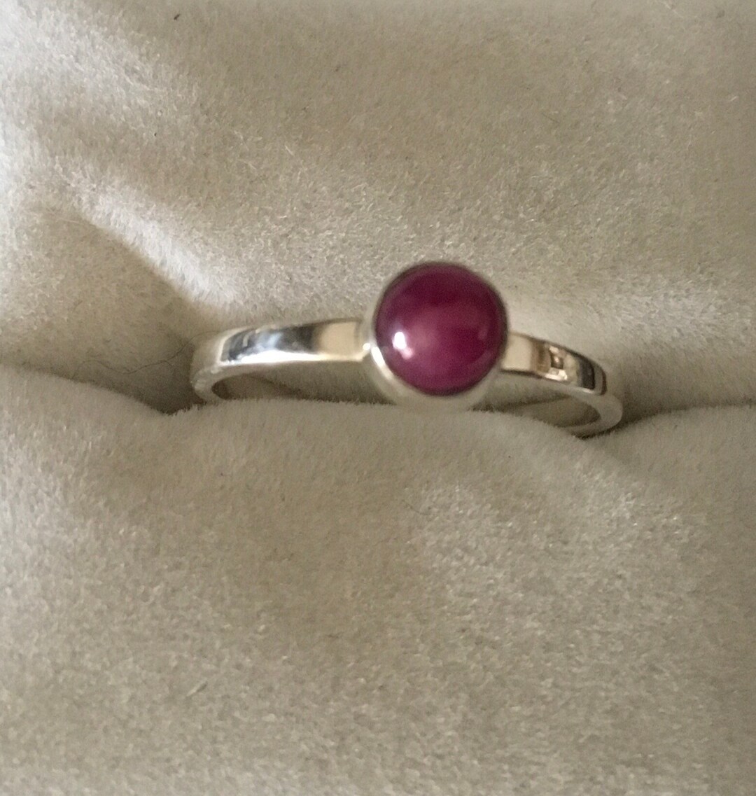 Silver and Ruby Cabochon Ring - Etsy