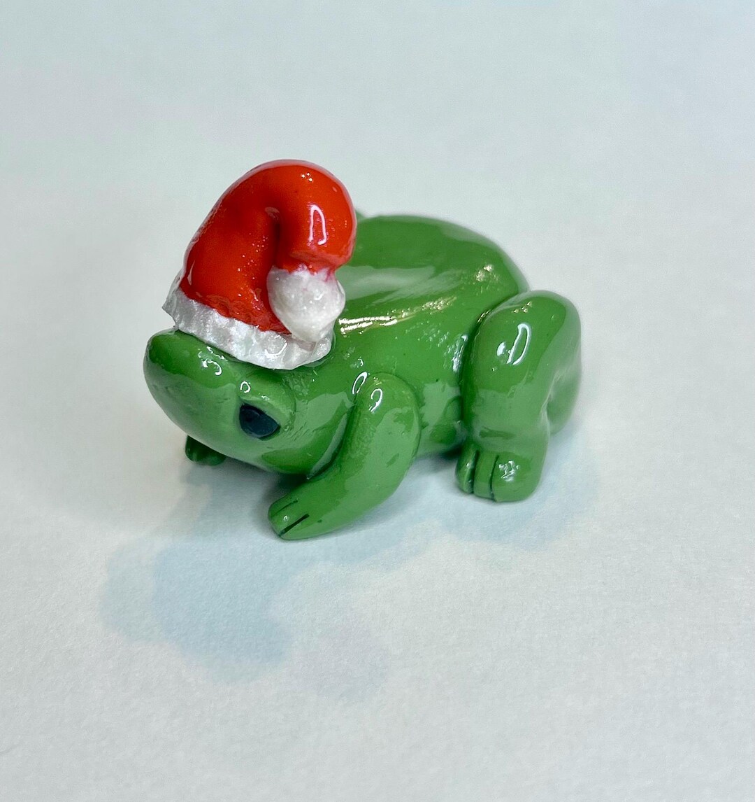 Santa Frog Figurine - Etsy