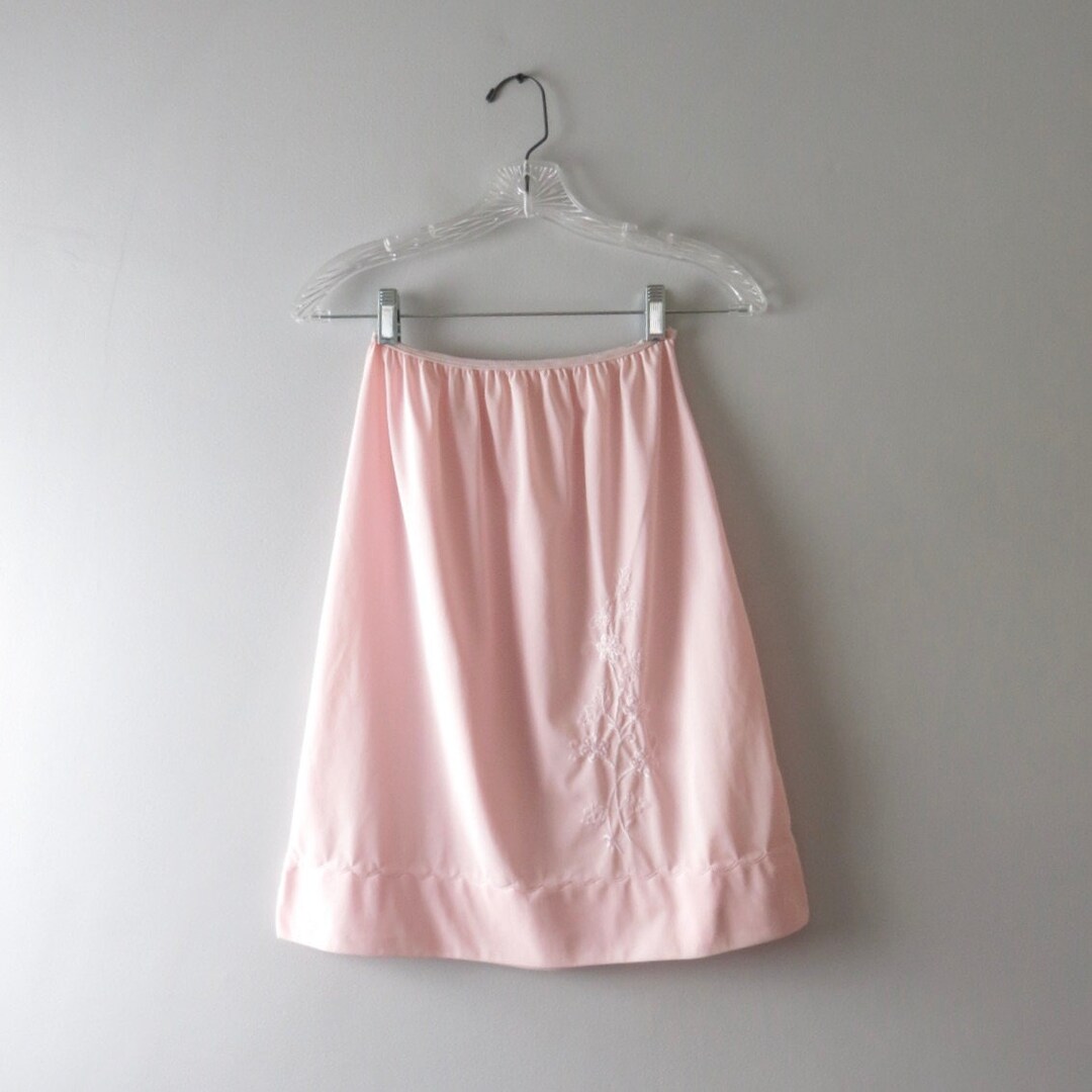1960s Pale Pink Embroidered Half Slip S - Etsy