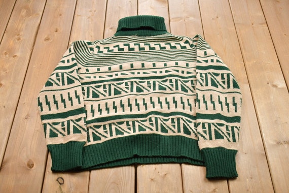 Vintage 1990s Knit Patterned Turtleneck Sweater / Vin… - Gem