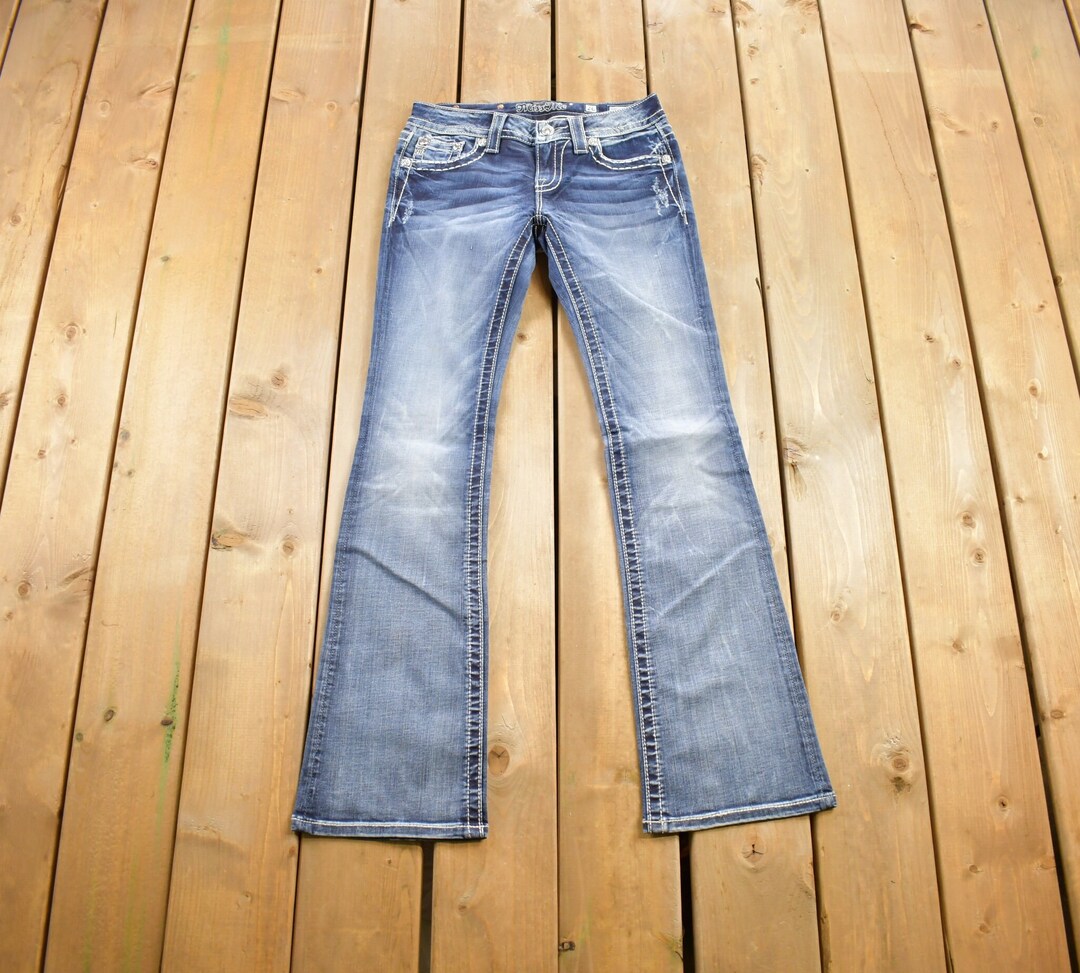 Vintage Y2K Miss Me Bedazzled Low Rise Jeans Size 26x31 / Boot Cut ...