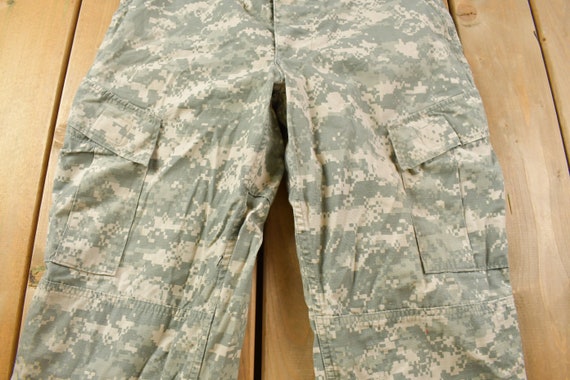 Vintage 2000 Military Digital Camouflage Cargo Pocke… - Gem