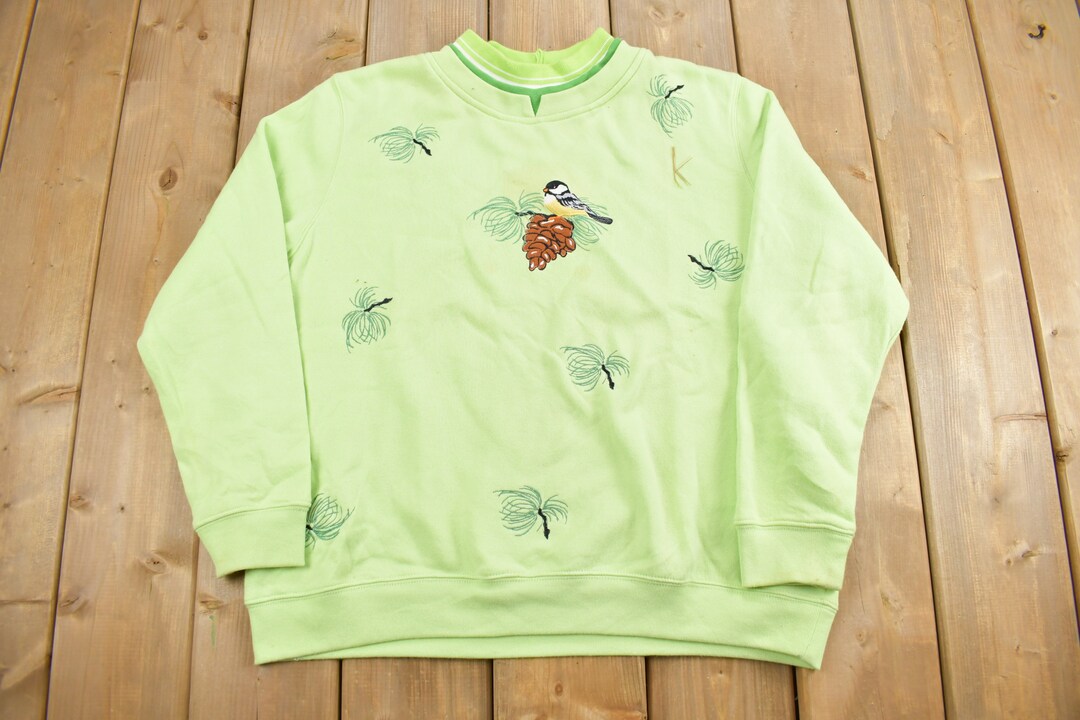 Vintage 1990s Shenanigans Cute Bird Crewneck / Flowers / Nature Print ...
