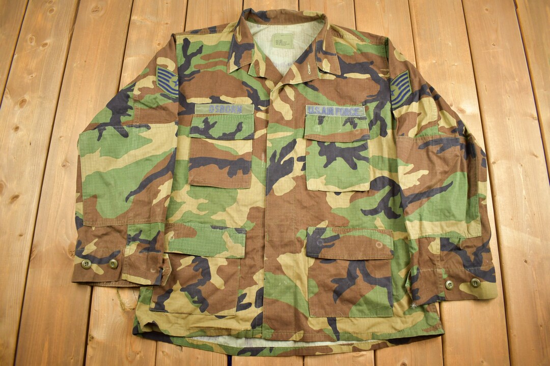 Vintage 1993 US Army Woodland Camo Military Field Jacket / US Army Green / Vintage Army ...