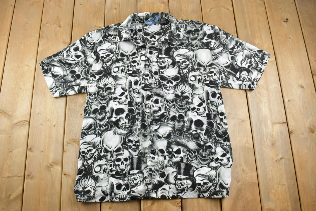 Vintage 1990s Button up Skull Graphic T-shirt / Vintage T Shirt ...