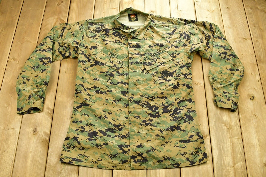 Vintage Marines Army Military Button up Shirt / Ball / / Digital Camo ...