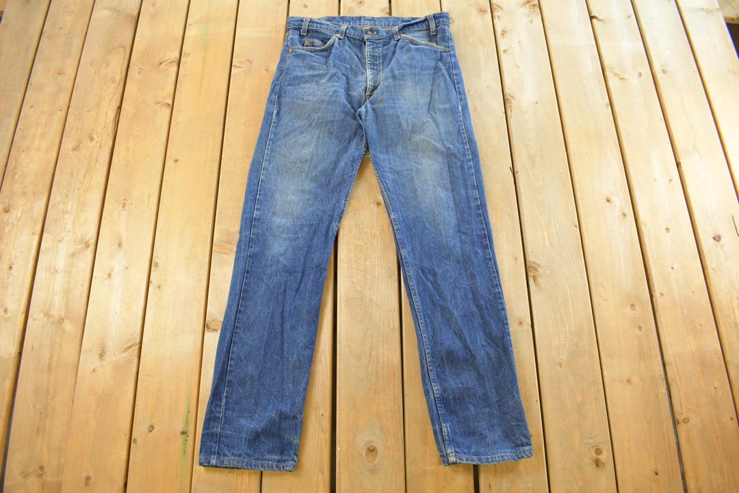Vintage 1990s Levi's Straight Fit Denim Jeans Men's Size 34 X 34 / 90s ...
