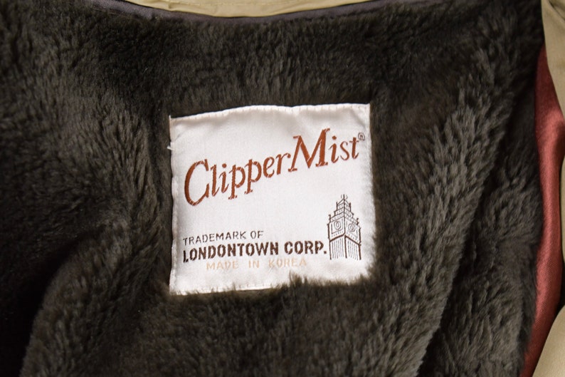 Vintage 1980s Clipper Mist Trench Coat / Londontown Corp / Overcoat ...