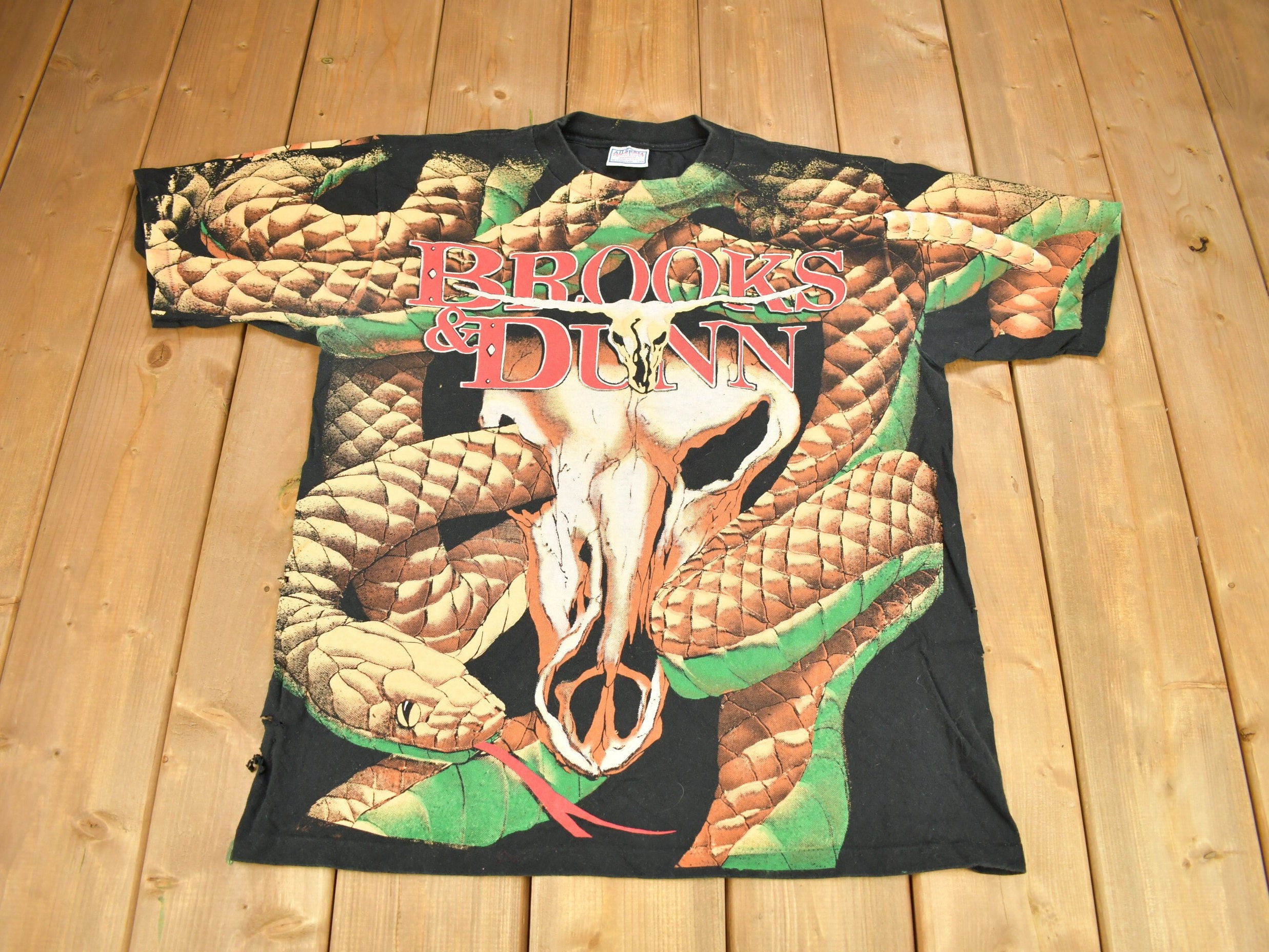 Vintage 1990s Brooks & Dunn All Over Print Rattlesnake T Vintage 1990s Brooks & Dunn All Over Print Rattlesnake T