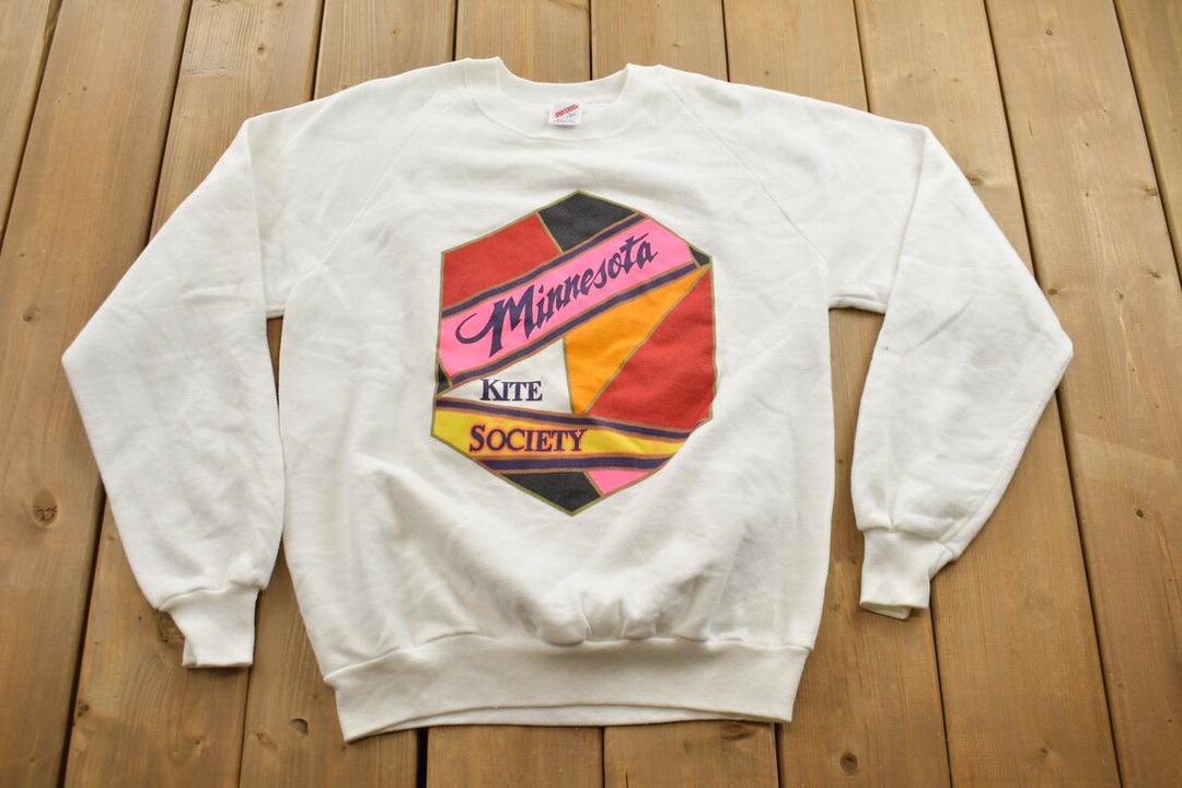 Vintage 1990 Minnesota Kite Graphic Crewneck Sweatshirt / 90s Crewneck ...