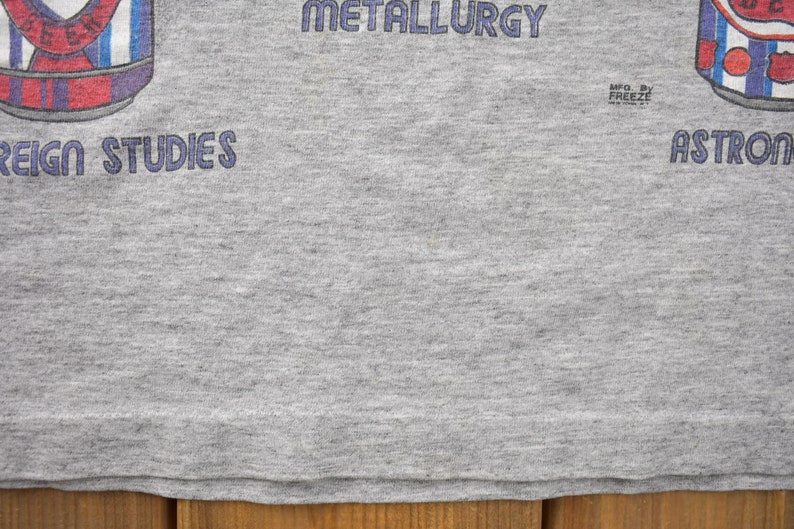 Vintage 1990s What I Really Learned in School Beer Graphic T-shirt ...