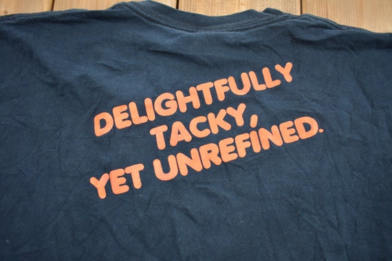 Vintage 1990s Hooters Clearwater Delightfully Tacky, … - Gem