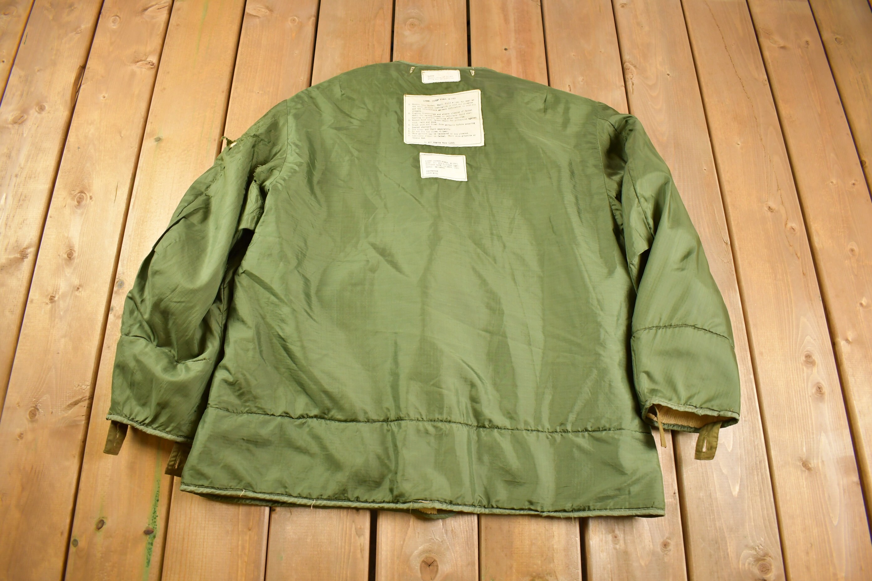 Vintage 1951 100% Wool Lining Authentic Military Parka Vintage 1951 100% Wool Lining Authentic Military Parka