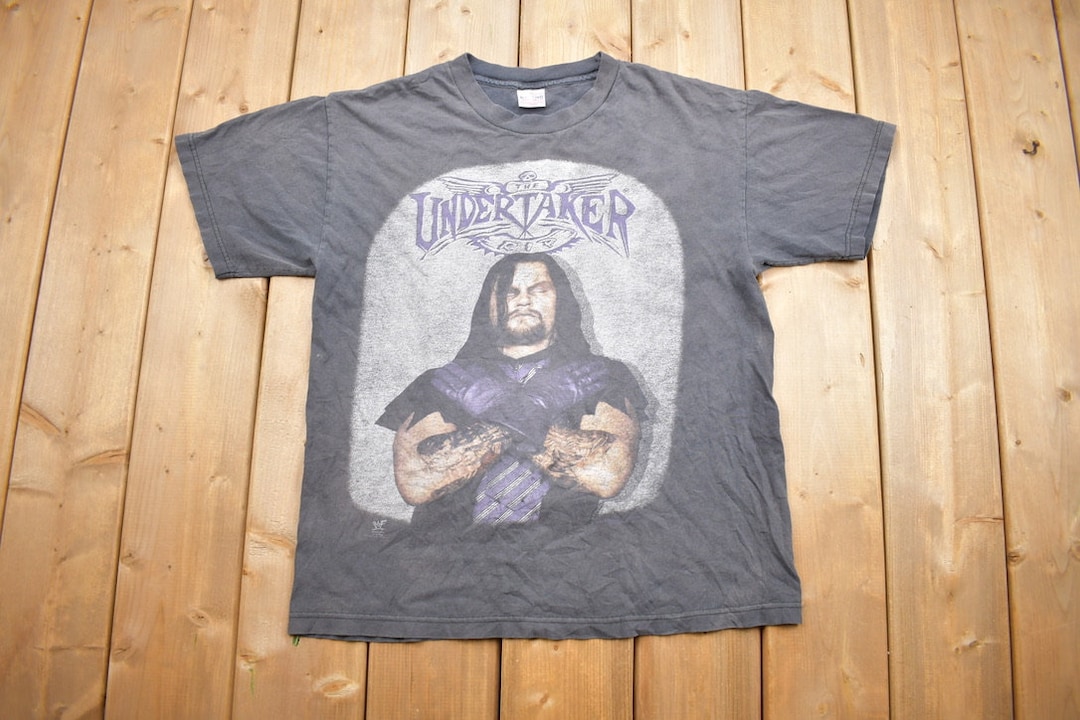 Vintage 1990s the Undertaker Graphic Wrestling T-shirt / Vintage ...
