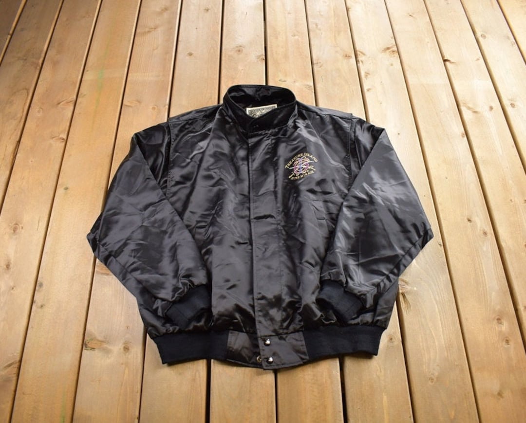 Vintage 1980s Treasure Island Mirage Embroidered Snap Button Satin ...