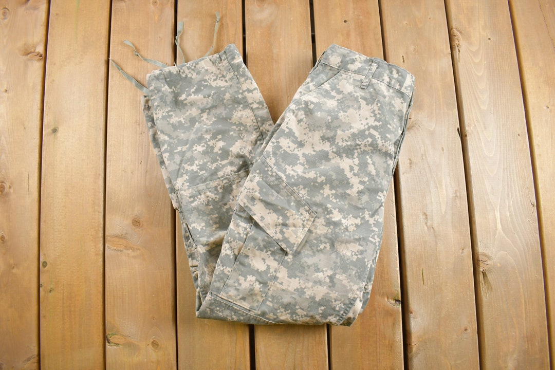 Vintage 2001 US Military Digital Camouflage Cargo Pocket Pants Size 27 ...