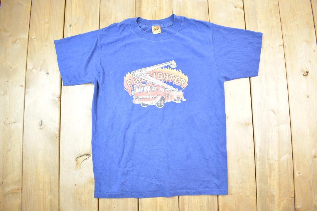 Vintage 1990s Firefighter Firetruck L Plus Graphic T-shirt / Vintage T ...