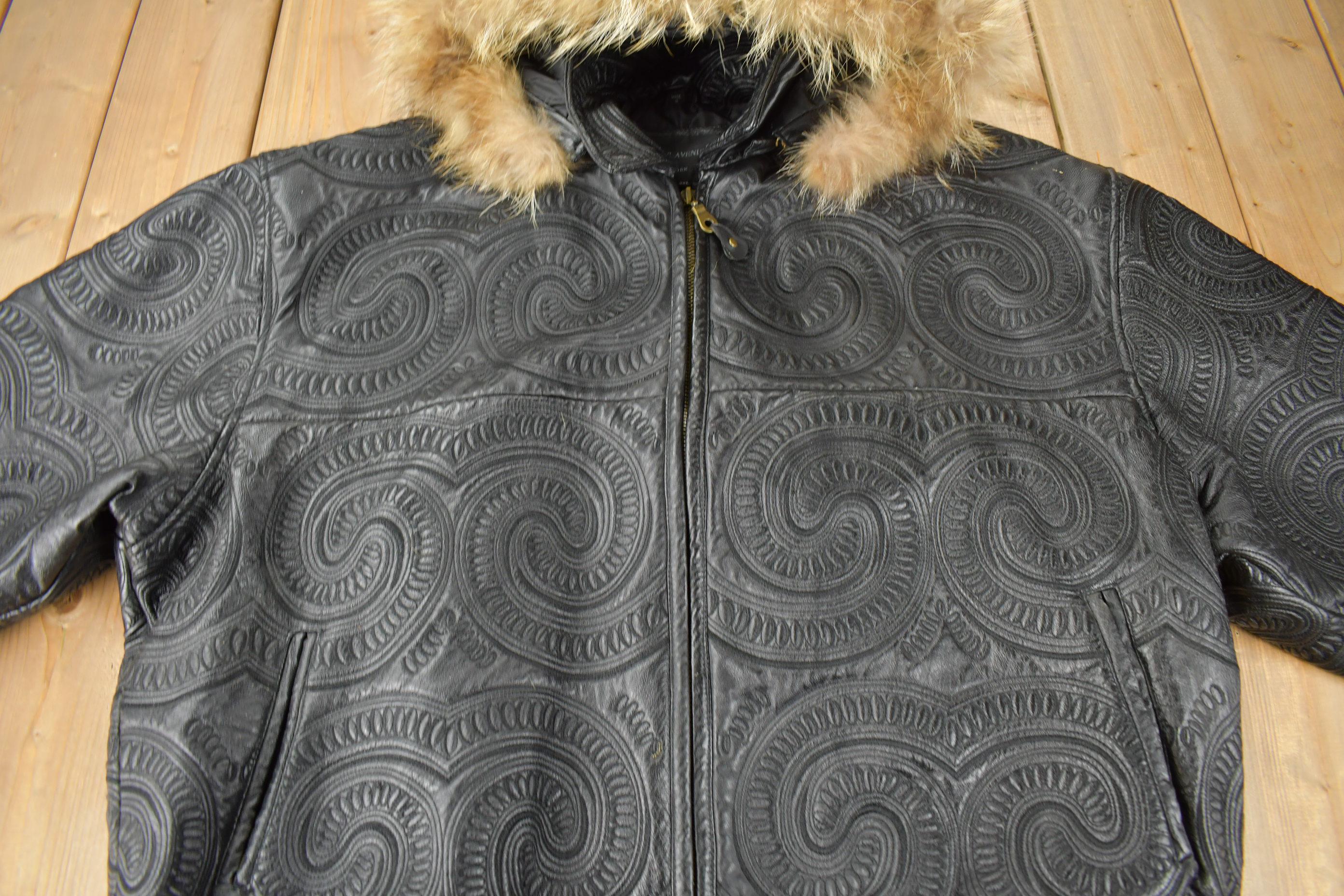 Vintage 1990s Tanners Avenue Leather Mosaic Embroidered Vintage 1990s Tanners Avenue Leather Mosaic Embroidered