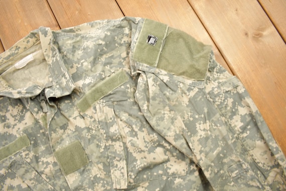Vintage US Army Digital Camo Military Button Up Shirt… - Gem