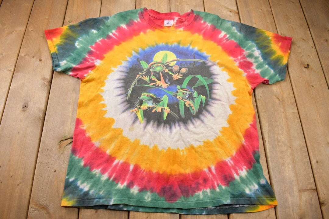 Vintage 1990s Gecko Peace Smoking T-shirt / Souvenir T Shirt ...