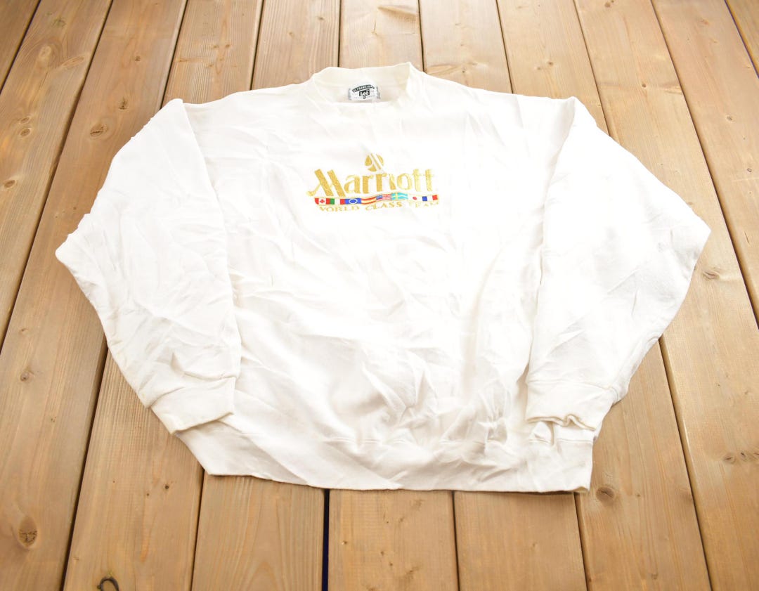 Vintage 1990s Marriott World Class Team Embroidered Crewneck Sweatshirt ...
