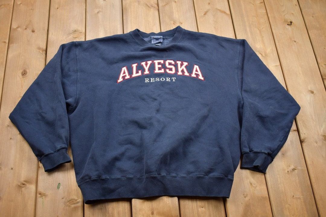 Vintage 1990s Alyeska Resort Alaska Crewneck Sweatshirt / 90s Crewneck ...