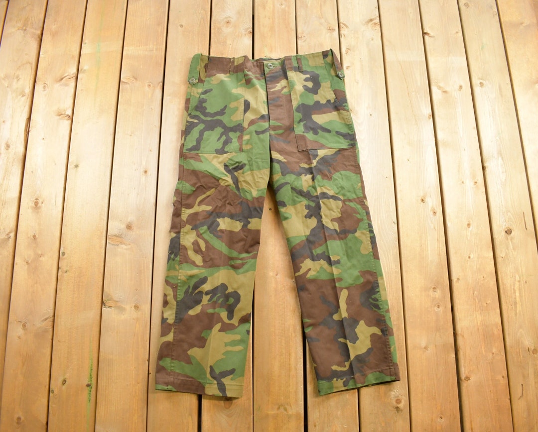 Vintage 1980s US Army Camouflage Cargo Pants Size 38x30 / Streetwear ...