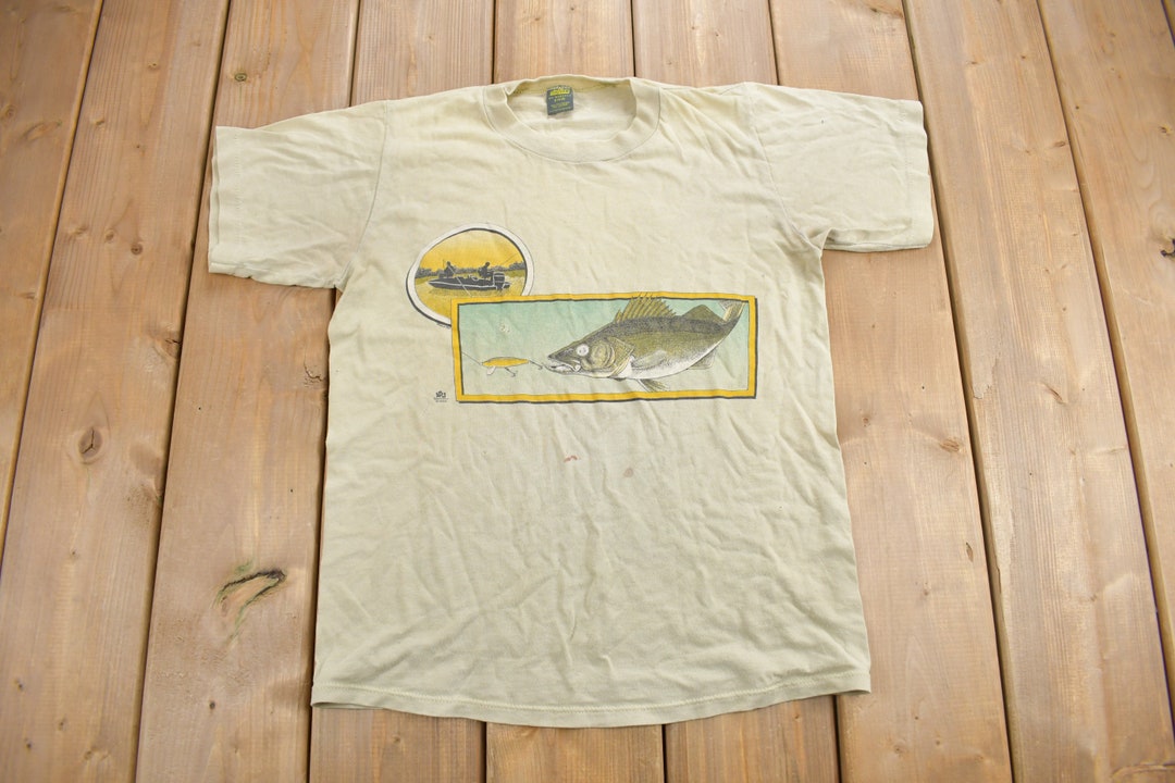 Vintage 1985 Fishing Theme Graphic T-shirt / Made in USA / Single ...