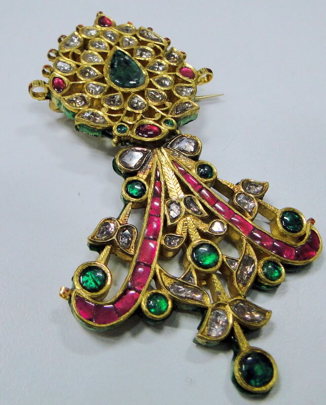 Vintage Royal 20K Gold Diamond Ruby Emerald Maharaja Turban Pin Pendant ...