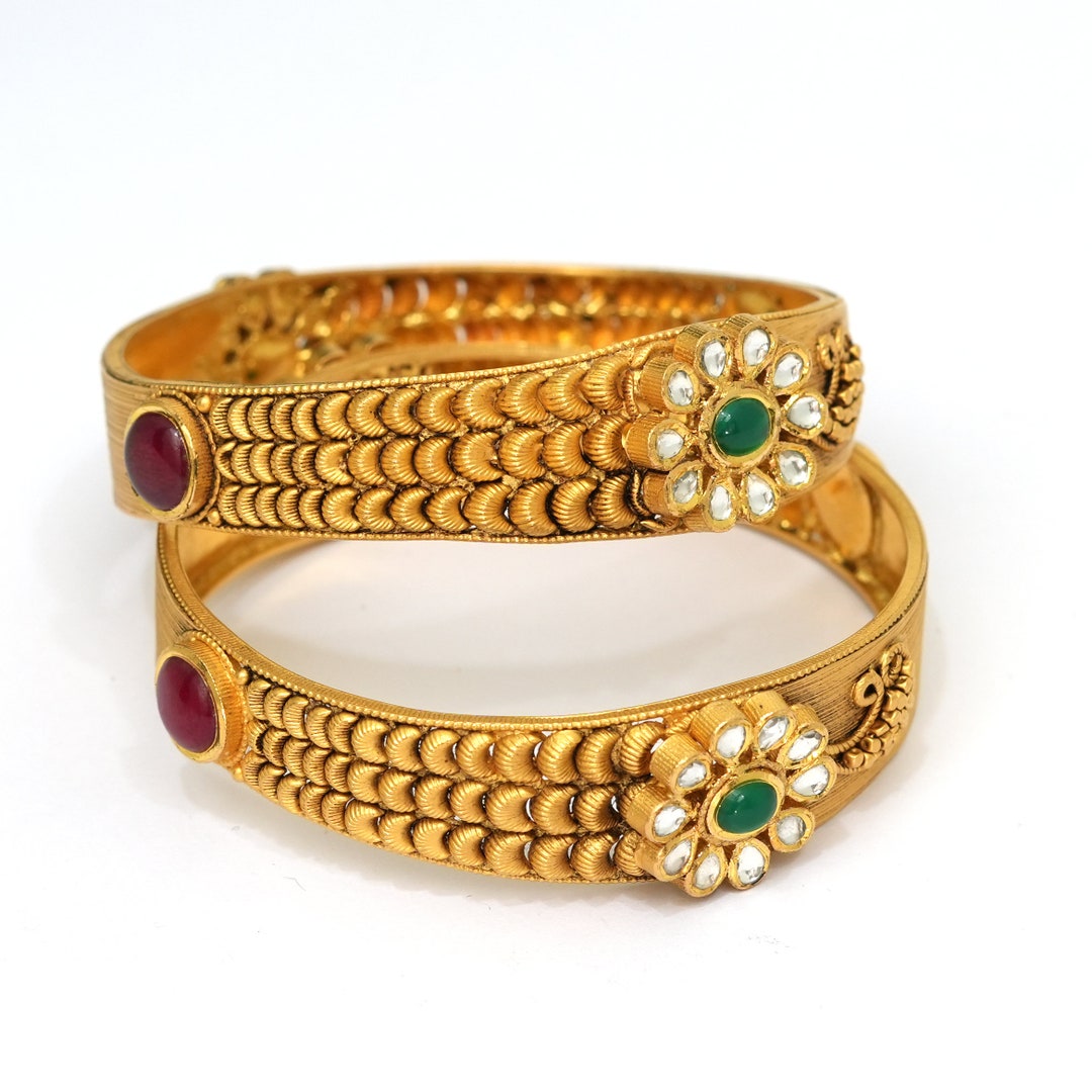 Radiant 22K Gold Bangle: Timeless Luxury Wedding Jewelry - Etsy