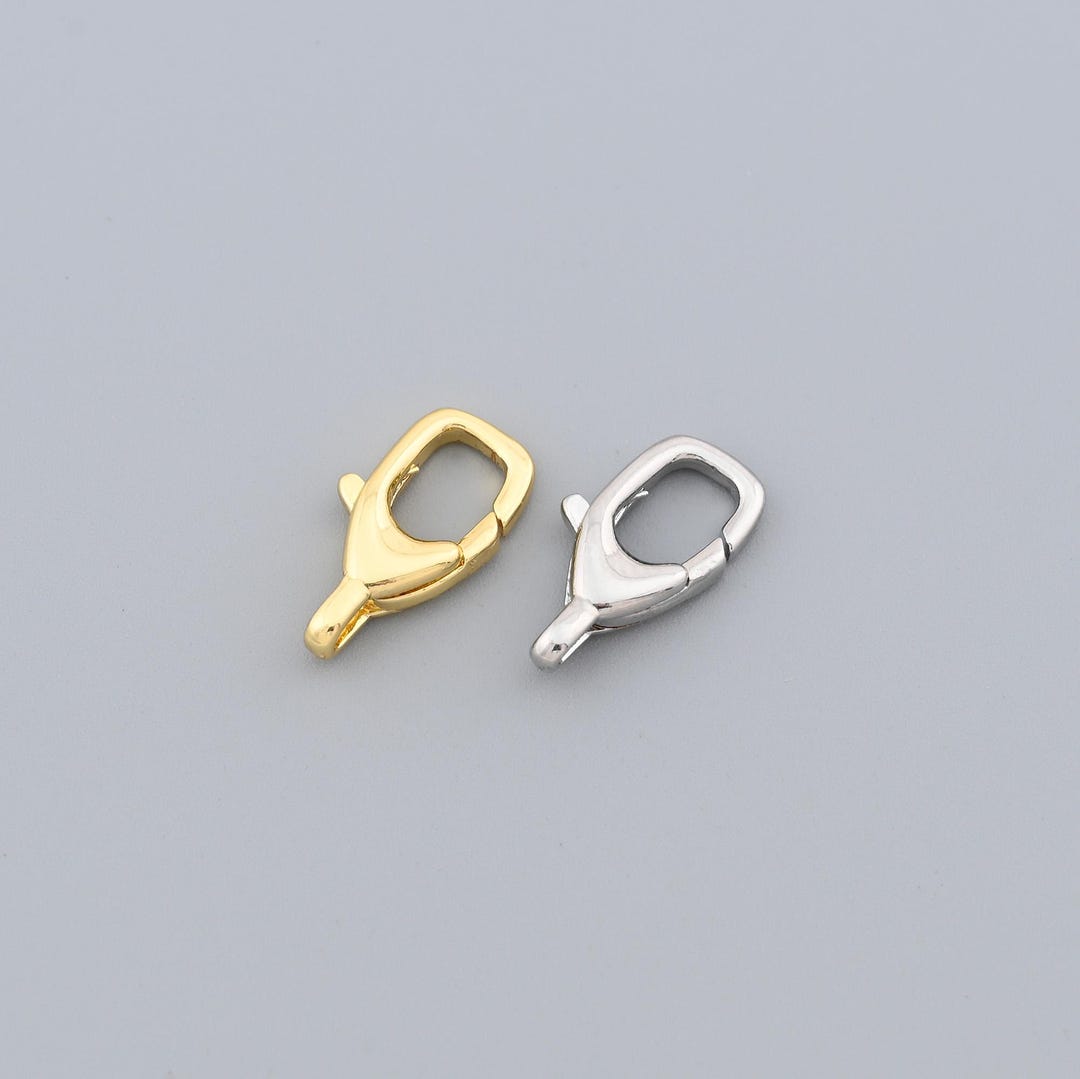 Elegant Oval Locking Hook With Secure Spring Mechanism in 18K Gold ...