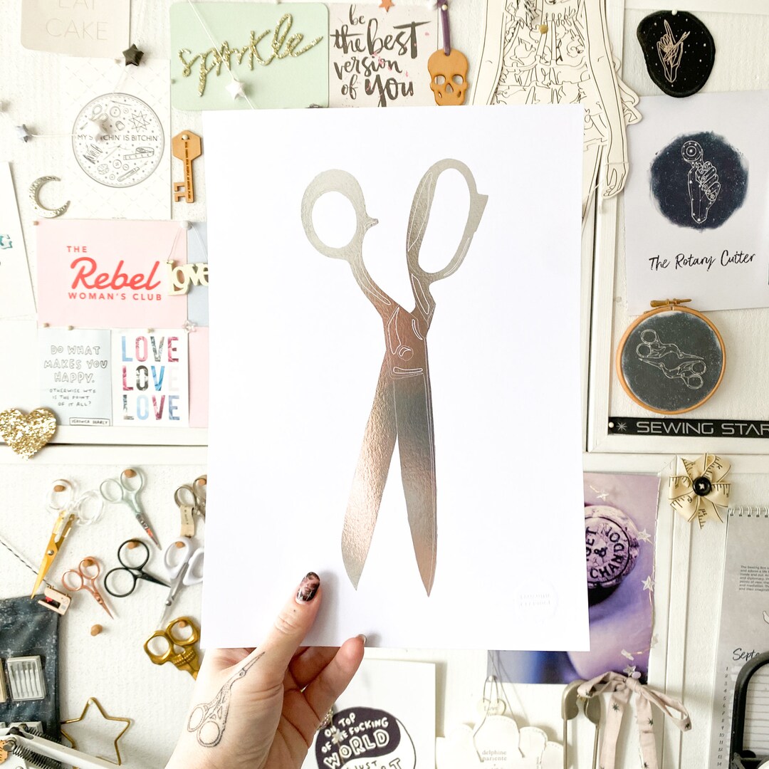 Silver Foil Dressmaking Scissors A4 Print - Sewing Room Art - Scissors ...
