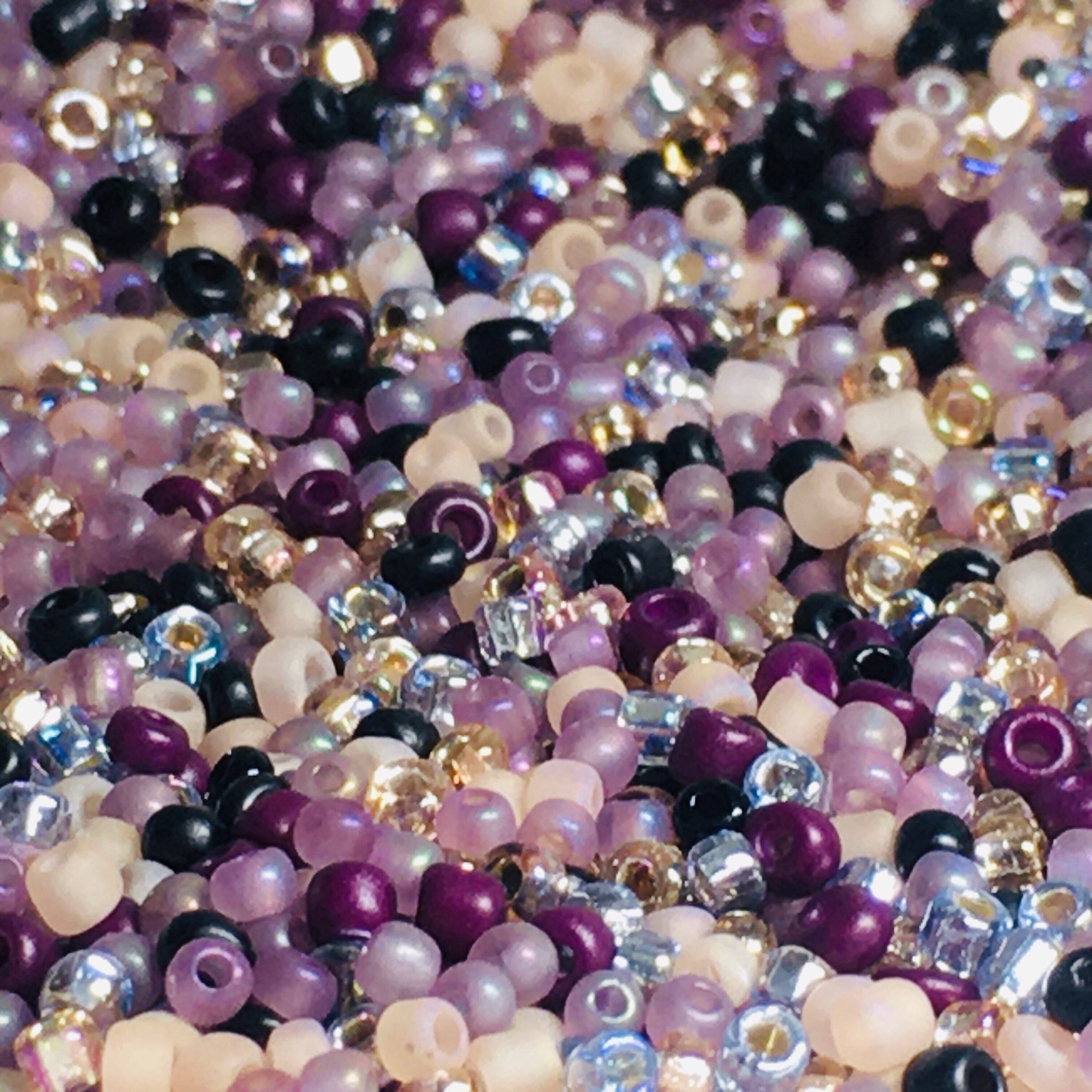 Tiny Beads Bead Soup. Seed Beads 25 Gram Lot 1.8 Mm Vintage Stock Pinks ...
