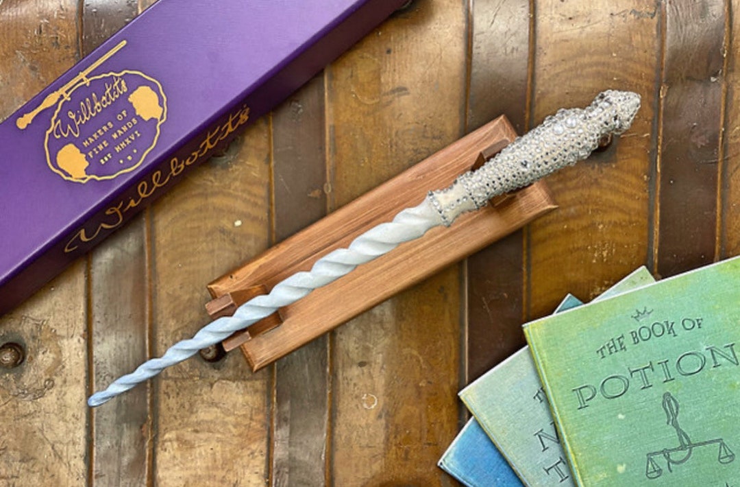Willbott's Wand Ezrellia, Custom Wand, Handmade Wand, Wooden Wand ...