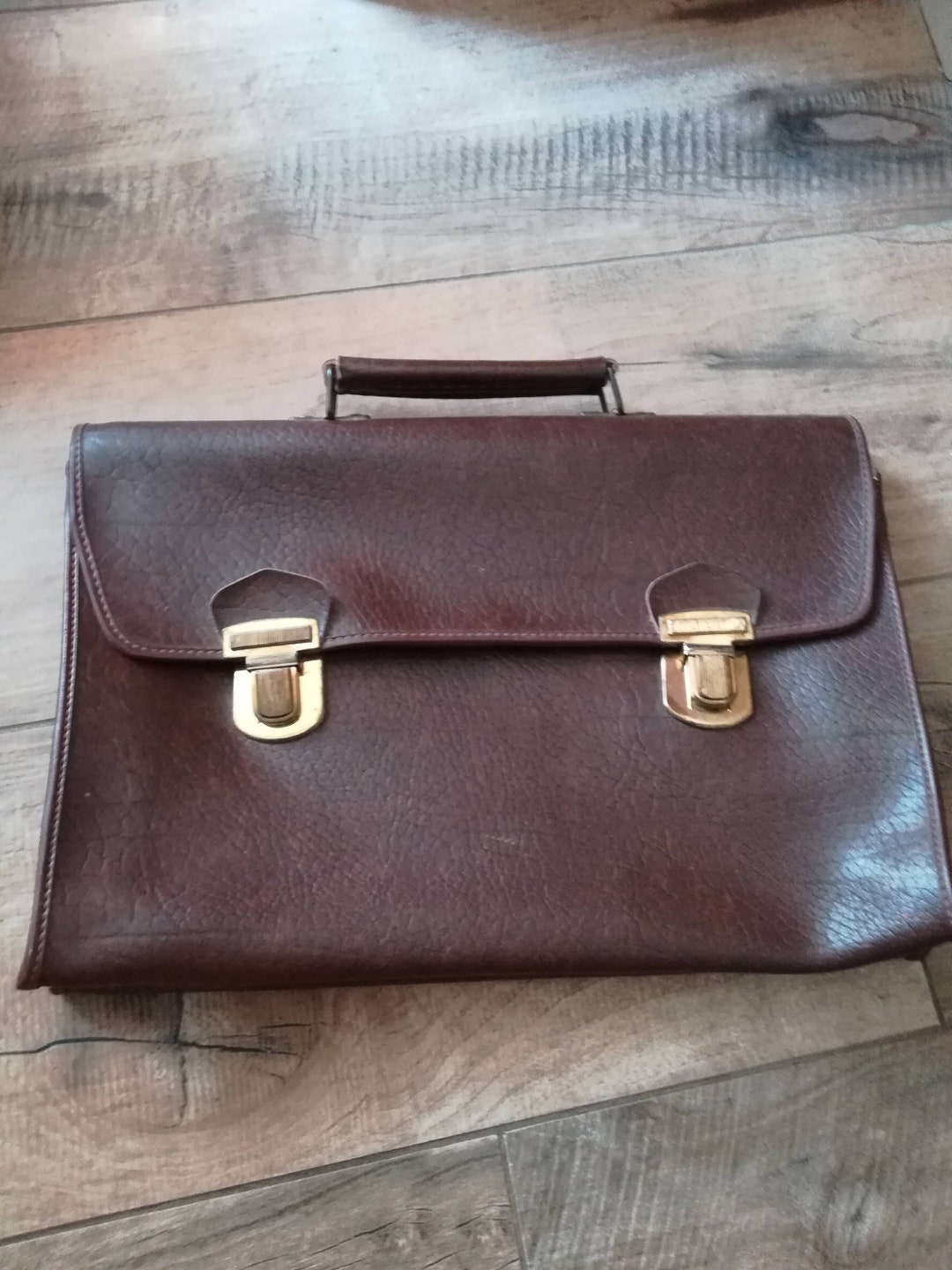 BRIEFCASE DOCTOR BAG Vintage 70 Unisex Briefcase Burgundy Brown Faux ...