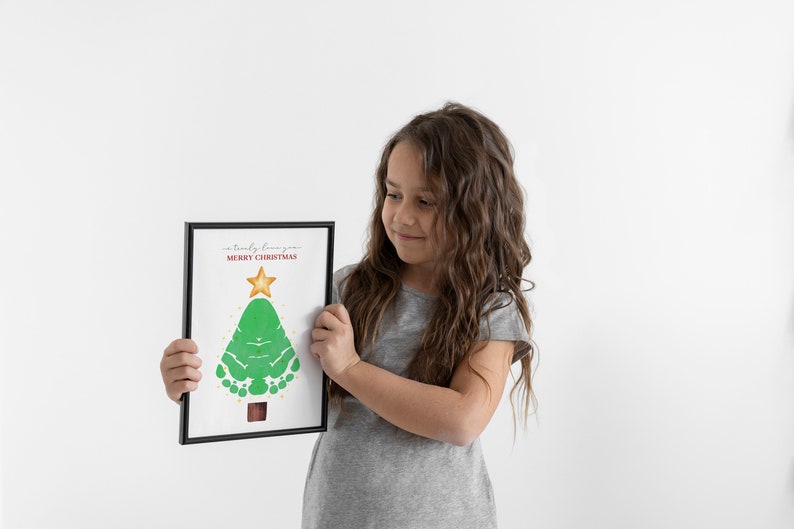 Christmas Tree Footprints / Handprint Art Craft for Kids - I Treely ...