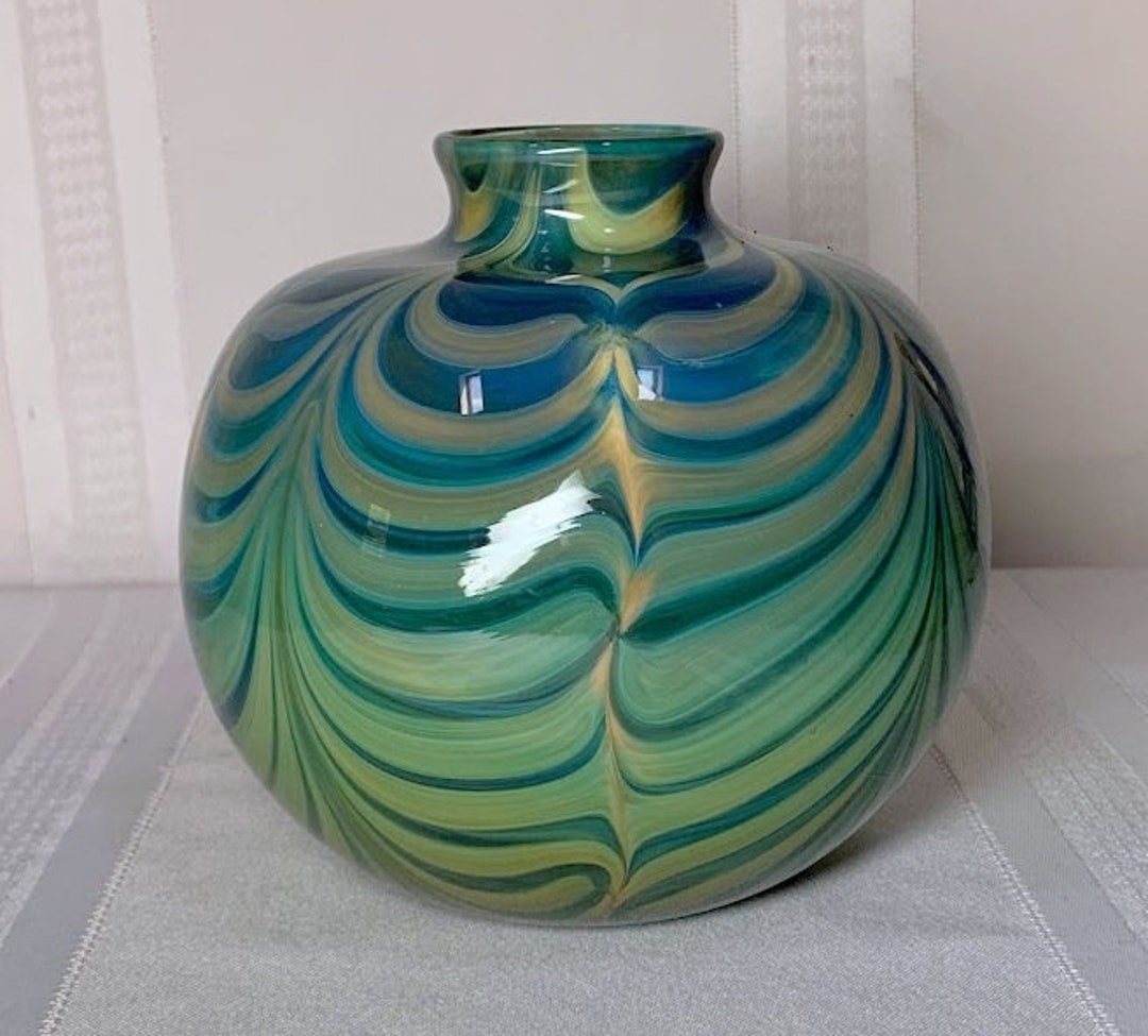 Salamandra Art Glass, Decorated Wave Pattern, Art Glass Orb Vase, Very ...