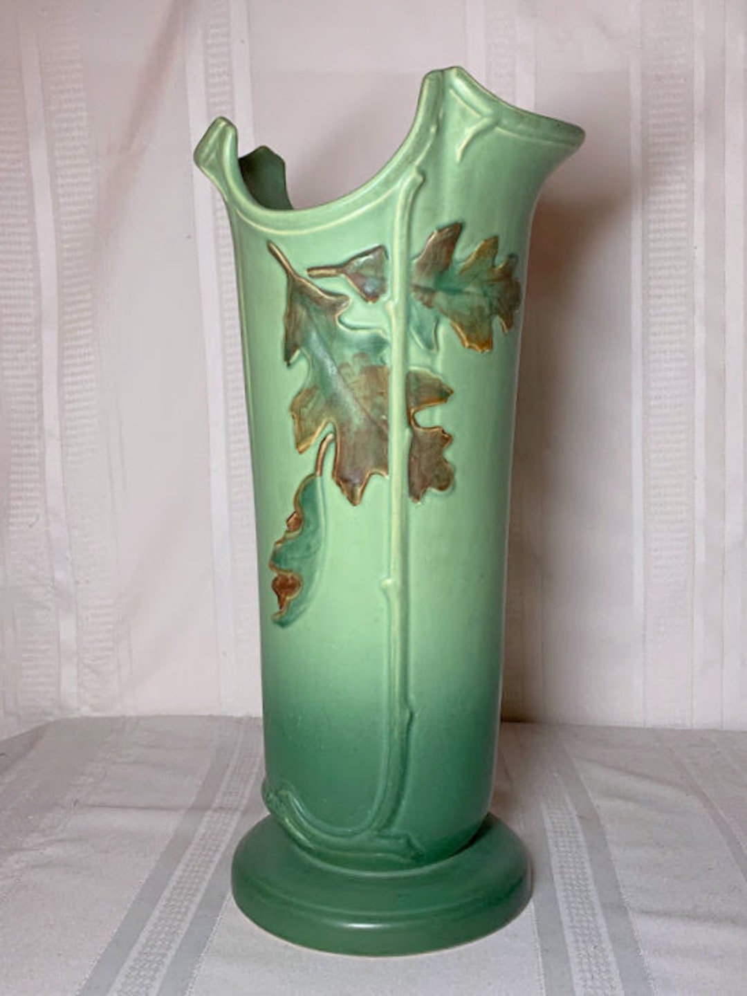Weller Pottery, Tall Green Oak Leaf Floor Vase, Realistic Glaze Colors ...