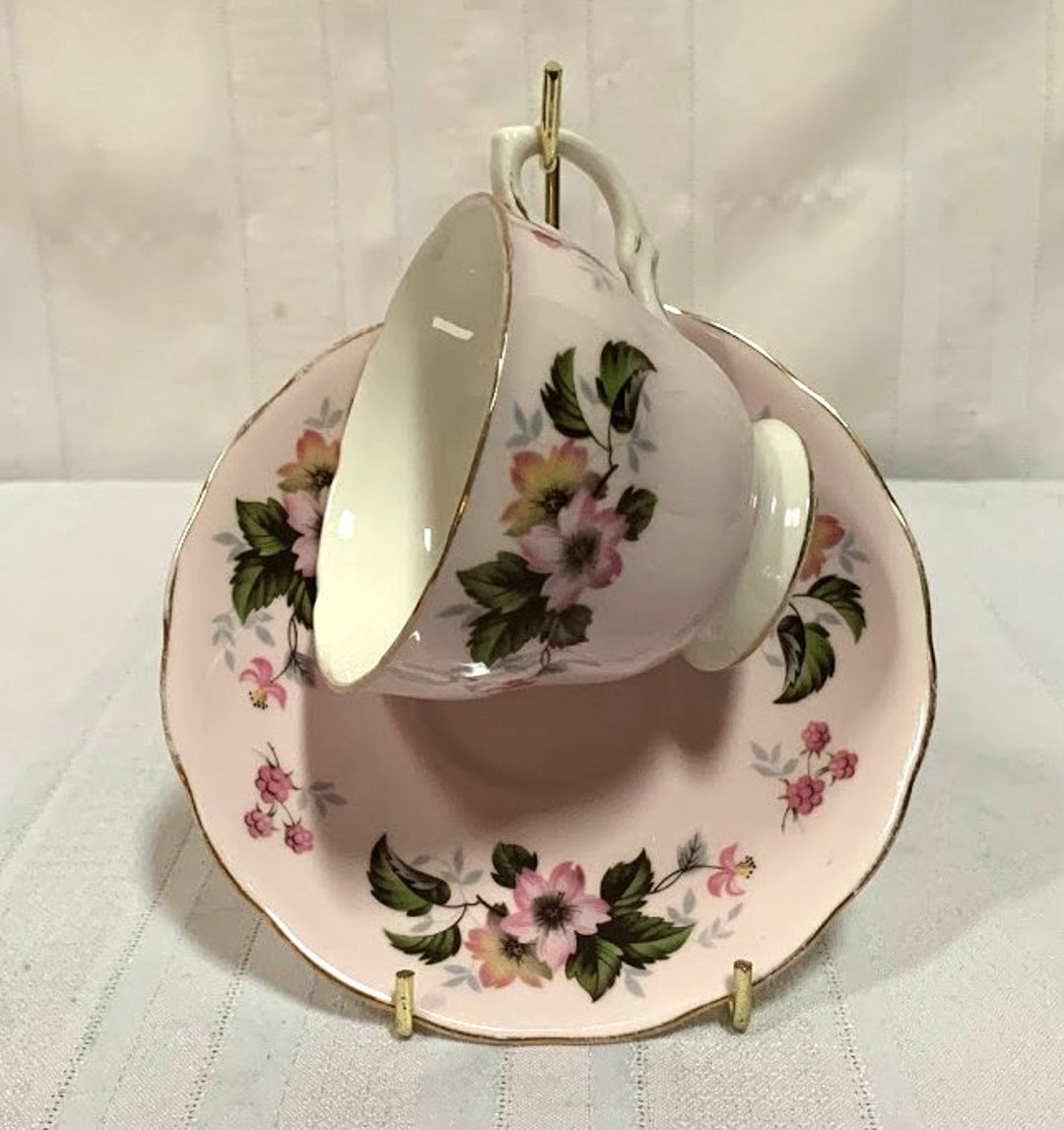 Colclough, Bone China, Pink Floral, Pattern 8240, Teacup & Saucer, Nice ...