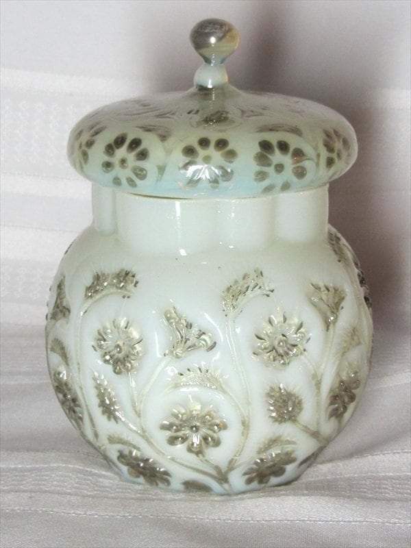 Findlay Onyx Covered Sugar, Platinum Stain, Opal White With Clambroth ...